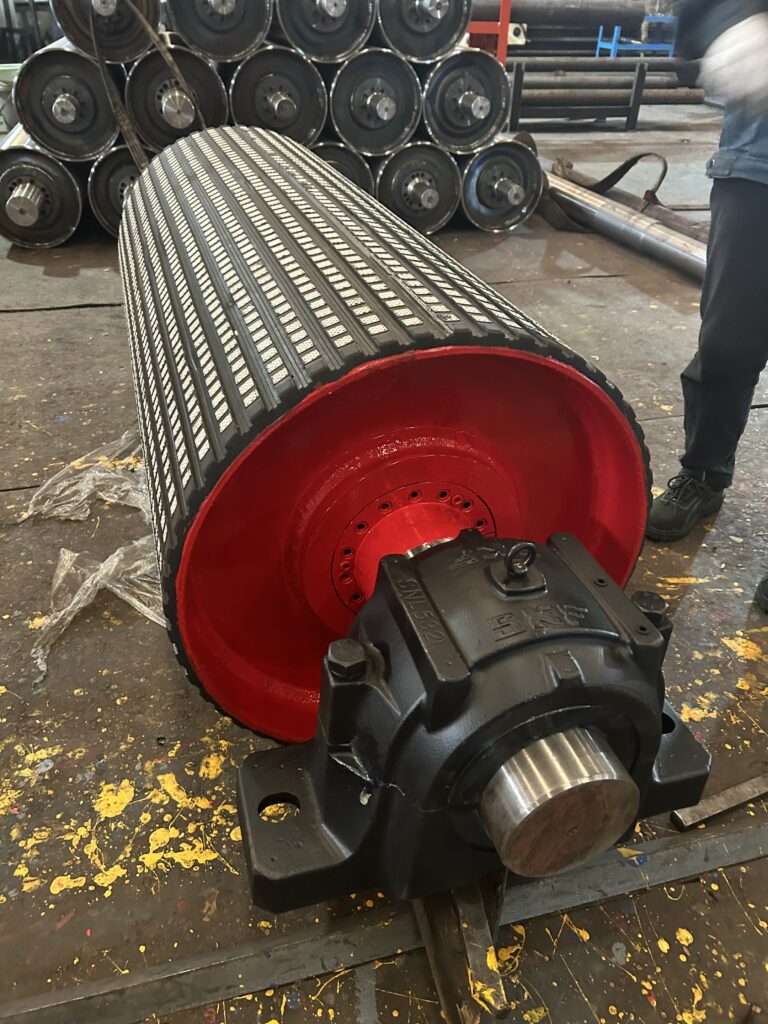 Providing customized services for all models of mining conveyor rollers ...