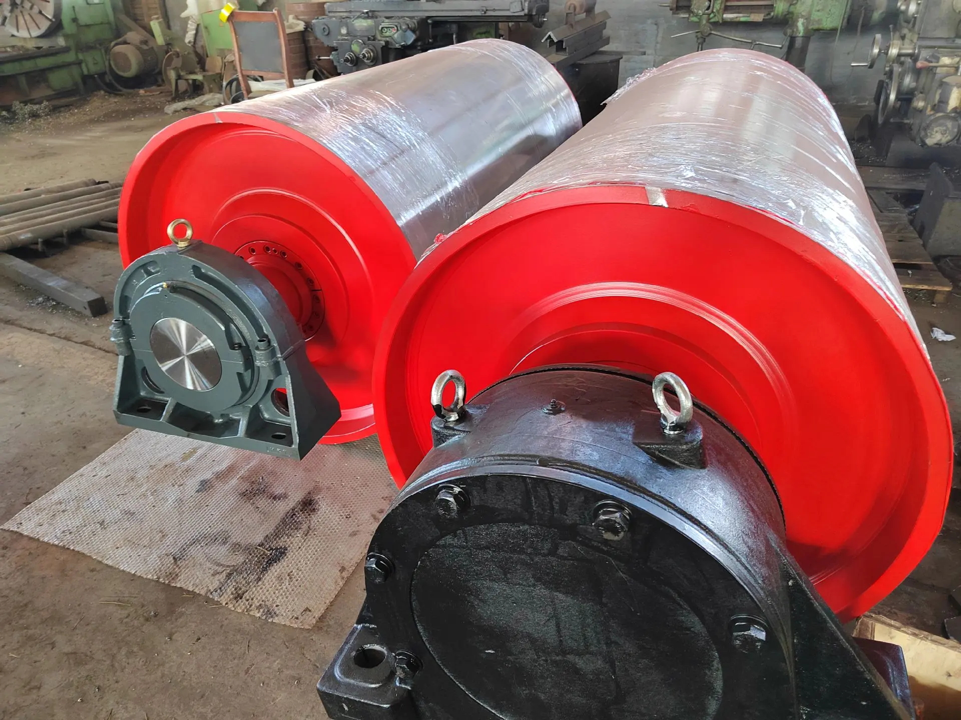 Factory specializing in the production and customization of various ...